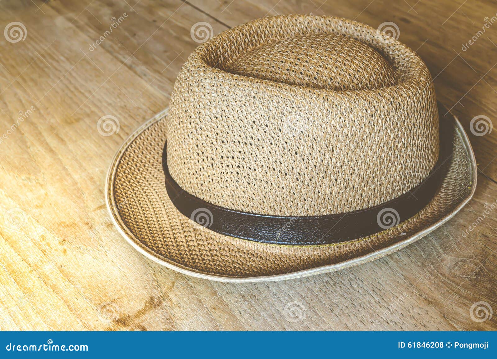 Hat on the Table , Vintage Style Stock Photo - Image of weave, wood ...