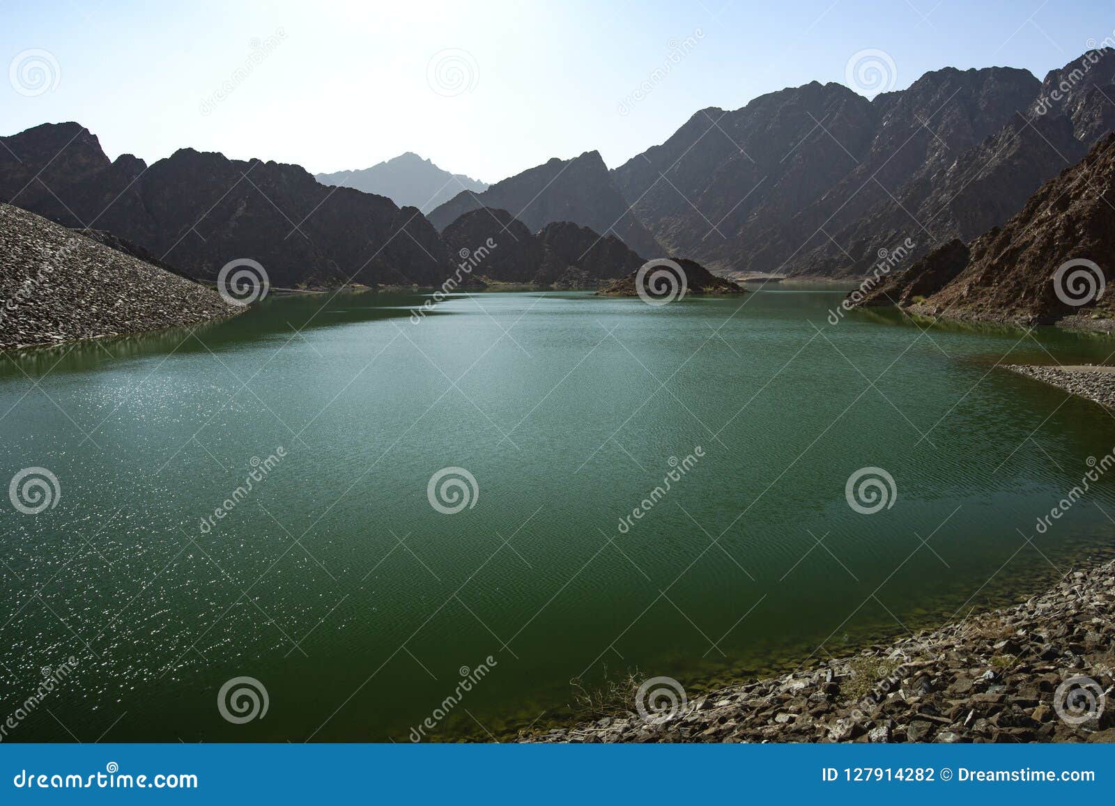 Hatta dam-Dubai stock photo. Image of trekking, cliff - 127914282