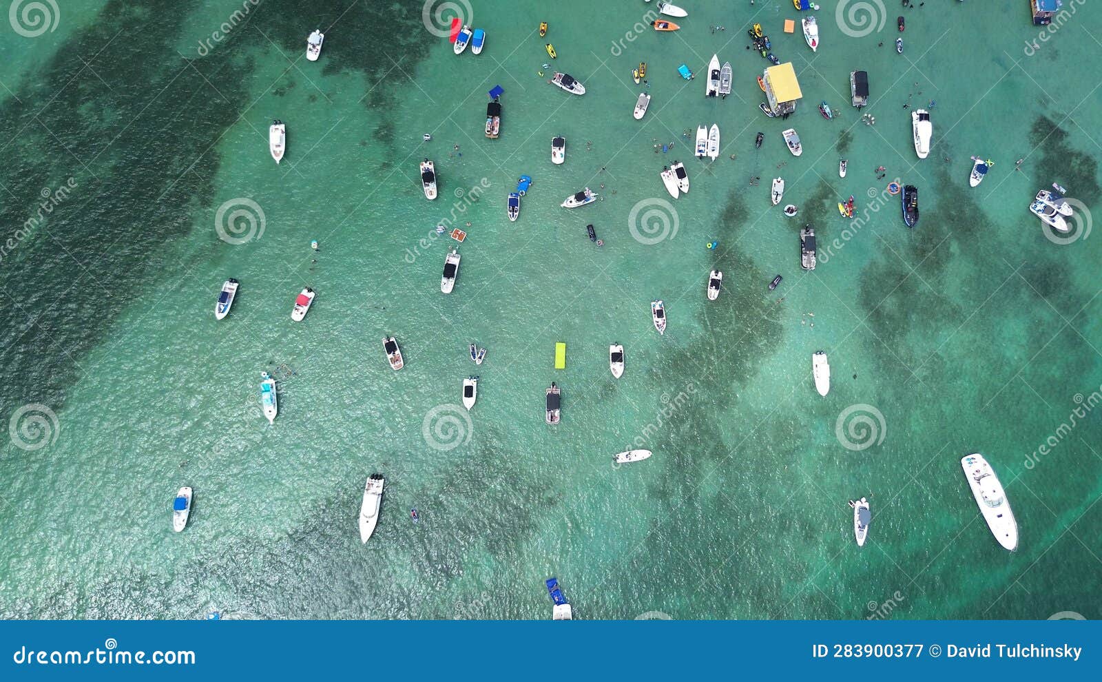 Haulover sandbar boats stock image. Image of haulover - 283900377