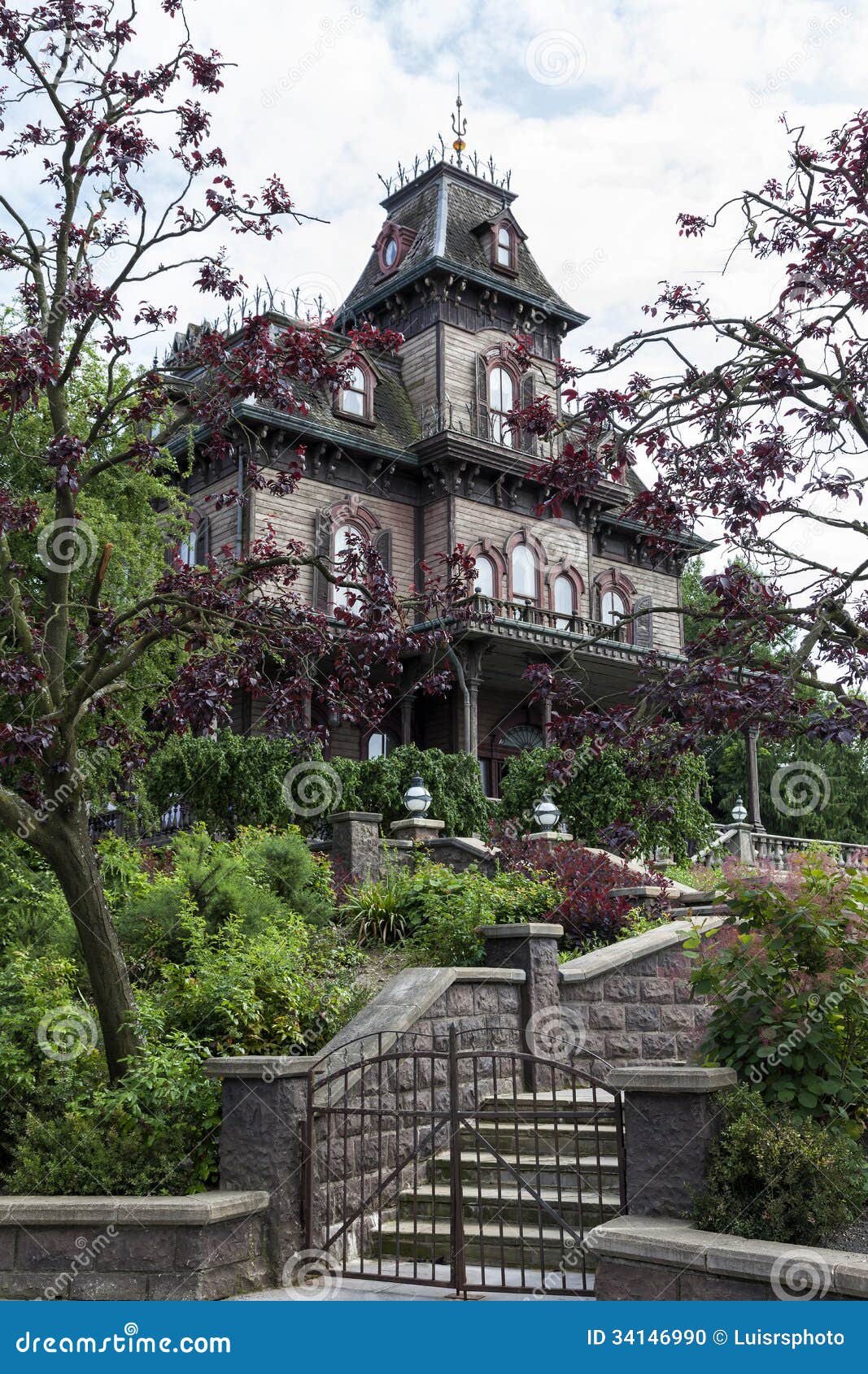 Haunted house stock photo. Image of halloween, retro - 34146990