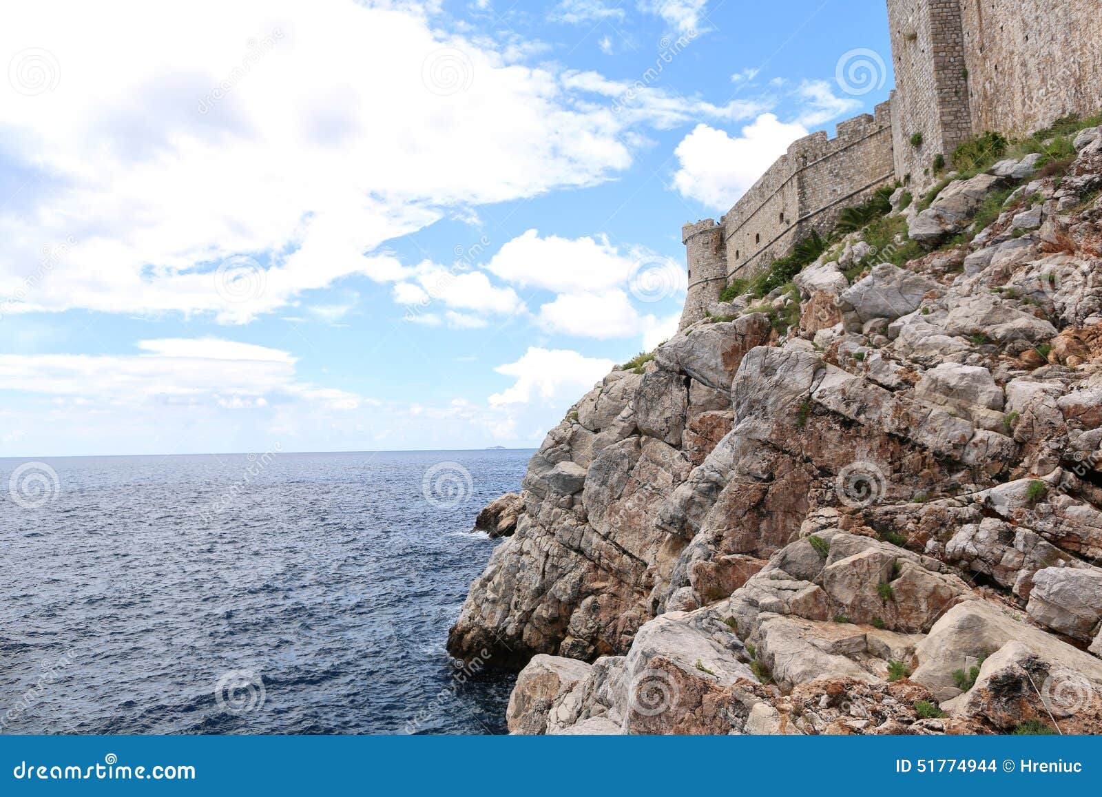 Hav och klippor arkivfoto. Bild av marina, panorama, turism - 51774944