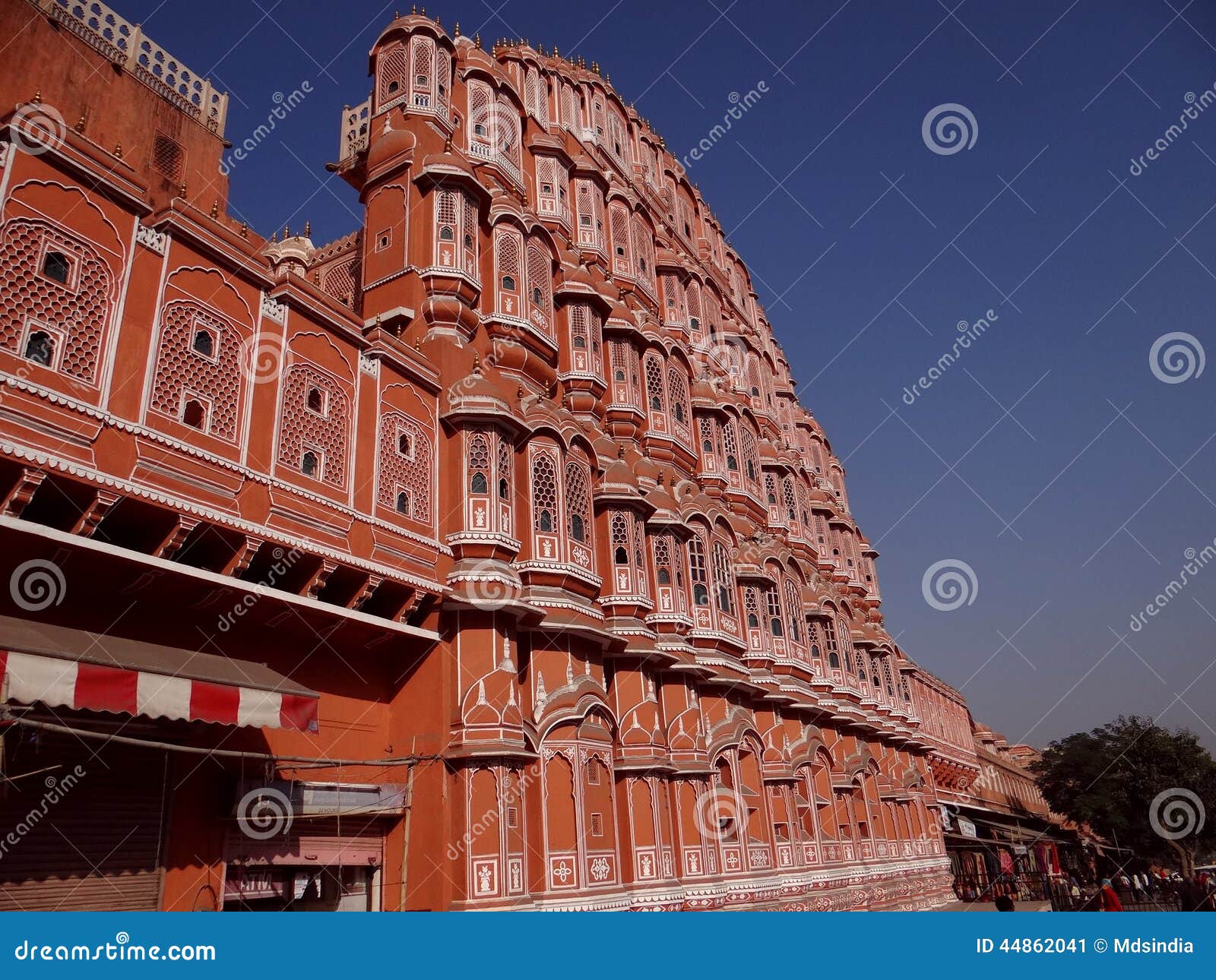 Hava Mahal redaktionelles foto. Bild von palast, wasser - 44862041