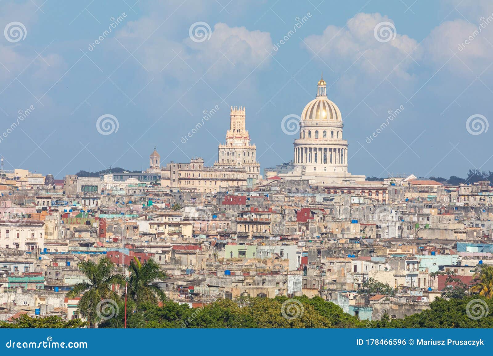 HAVANA, CUBA - DECEMBER 10, 2019: Panorama of Historic Shoreline of ...