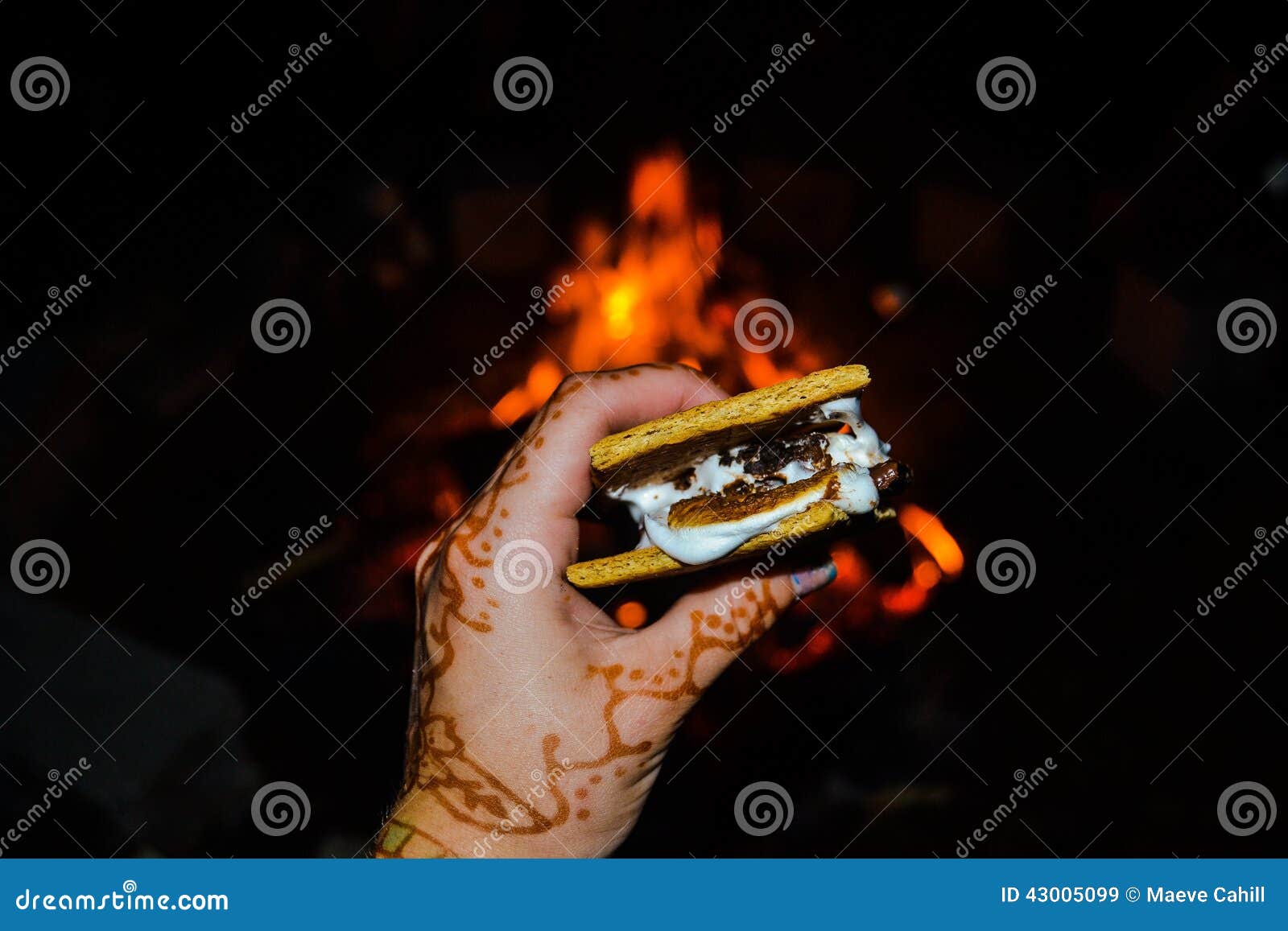 Have S more stock image. Image of mores, campfire, aummer - 43005099