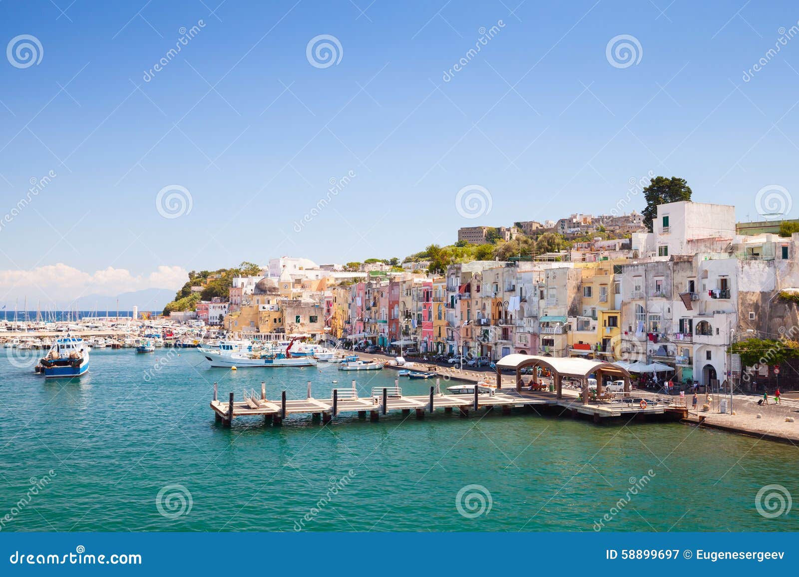 Haven Van Procida-eiland, Golf Van Napels, Italië Stock Afbeelding ...