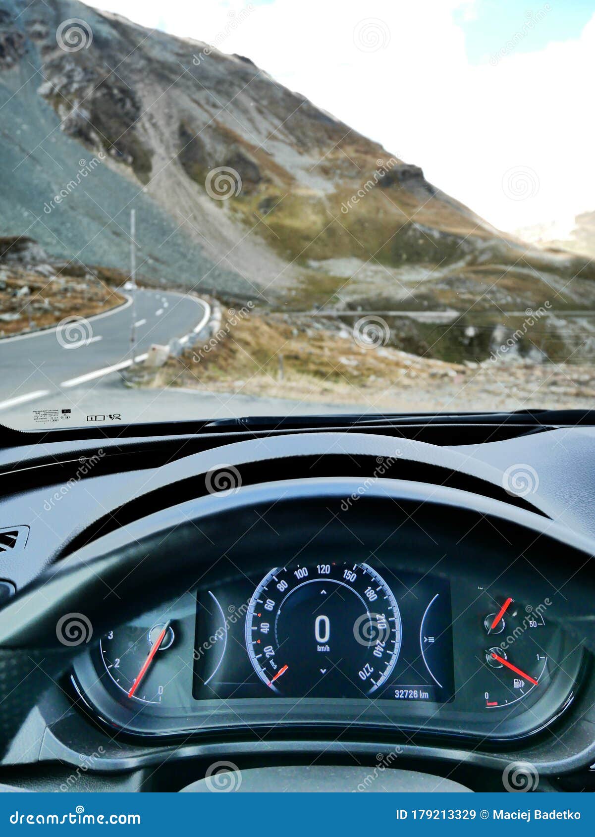 Having a Ride Around Grossglockner Panoramic Road - Digital Dashboard ...