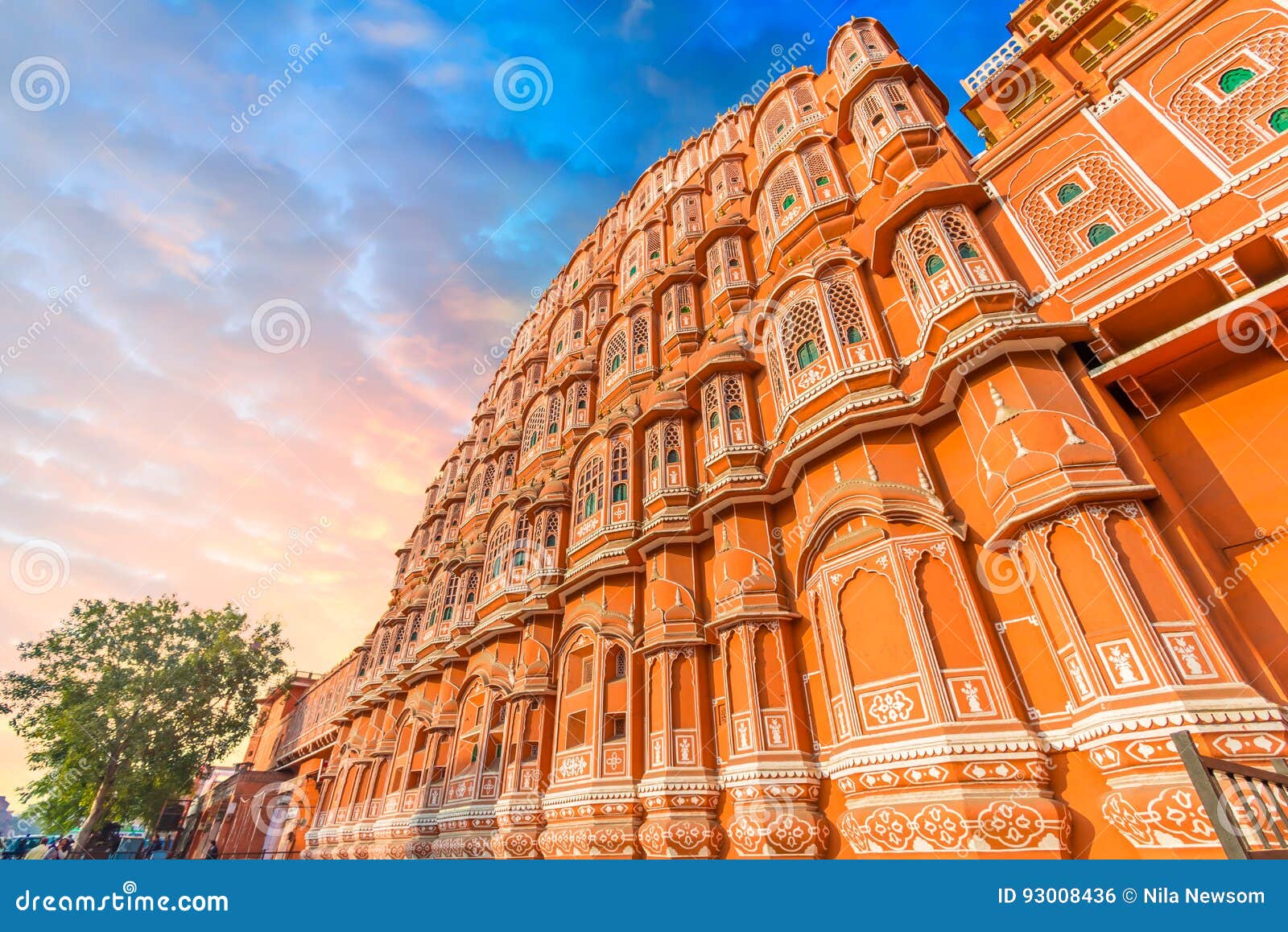 Hawa Mahal - Jaipur stock photo. Image of indian, palace - 93008436