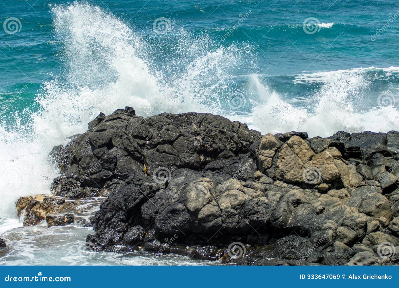 Hawaii Oahu Coast Waves Crashing into Cliffs Stock Image - Image of ...