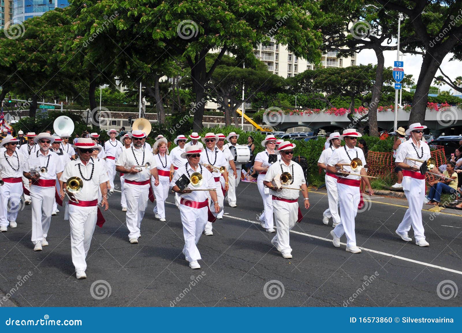 Hawaiian Band in Aloha Festivals 2010 Editorial Image - Image of guard ...