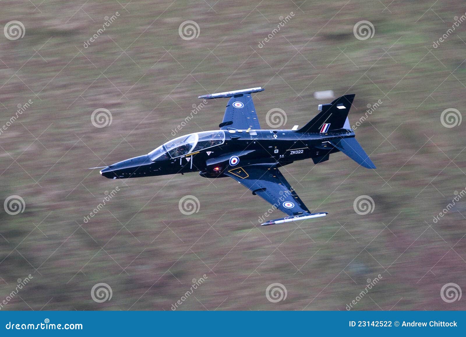 HAWK T2 editorial photography. Image of flyingm, valley - 23142522