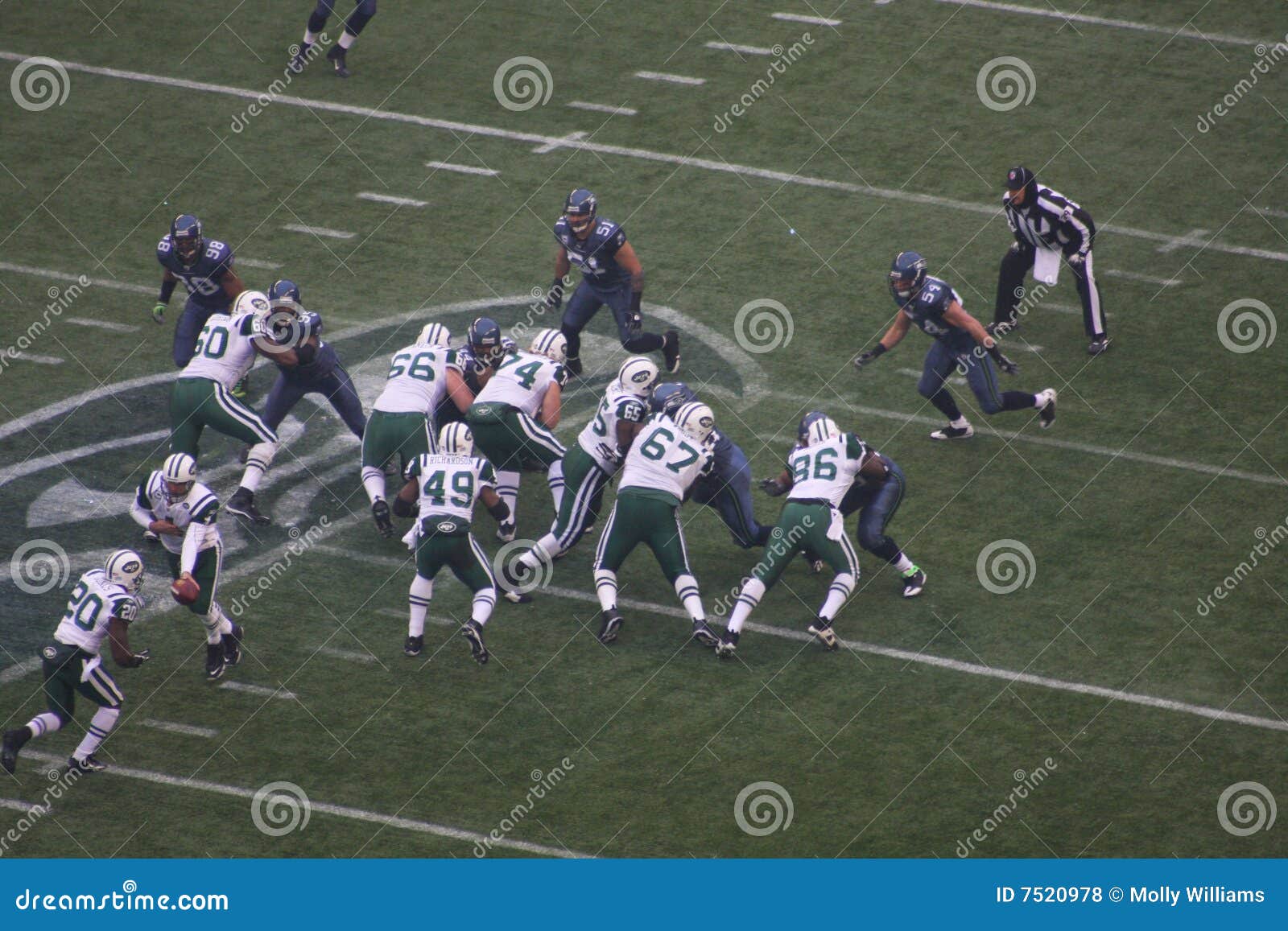 Hawks vs jets 2 editorial stock photo. Image of attack - 7520978