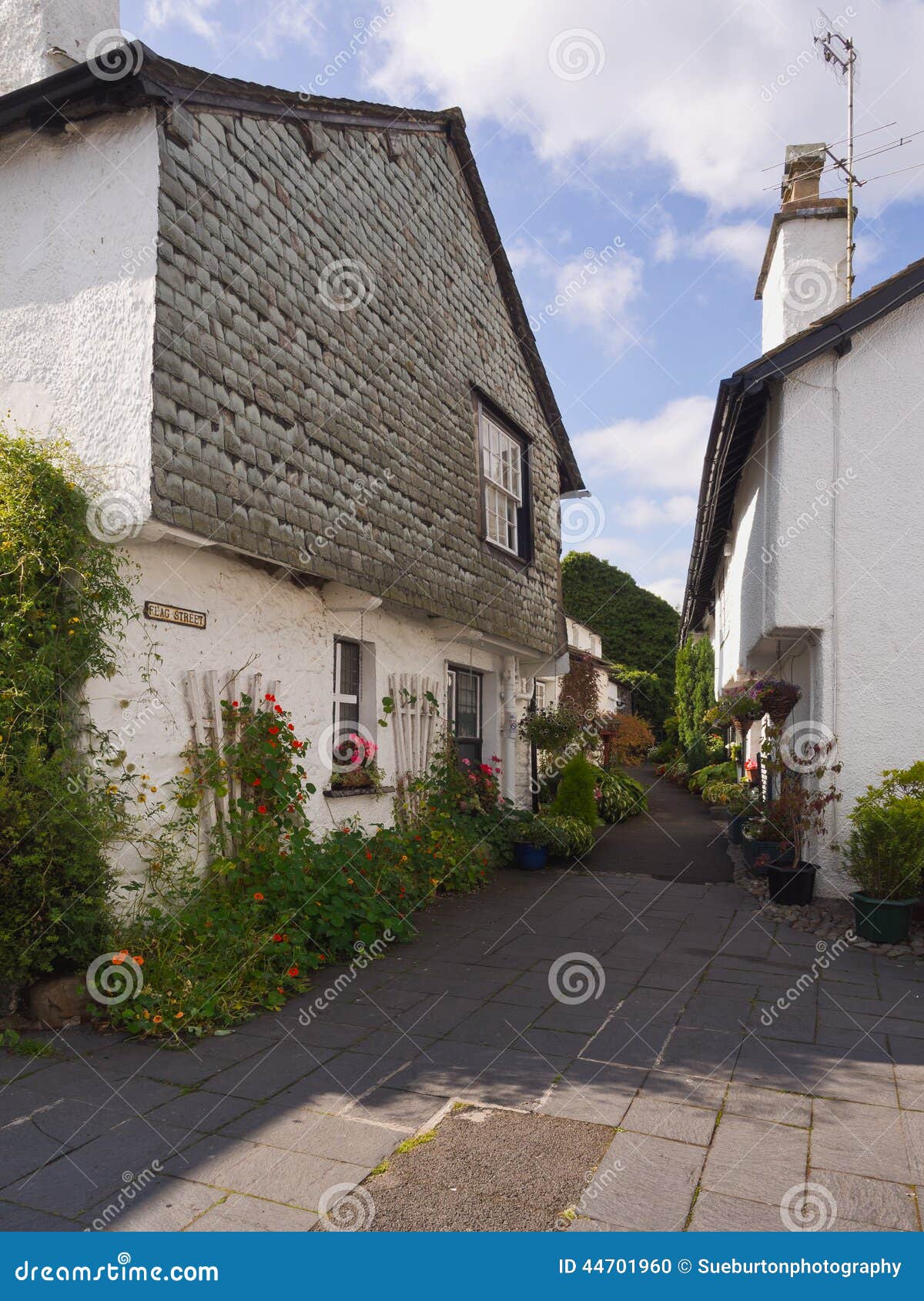Hawkshead village editorial image. Image of house, village - 44701960