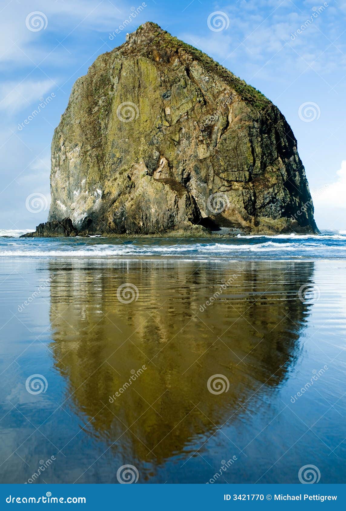 Haystack Rock - Here To Stay Stock Photo - Image of ocean, cannon: 3421770