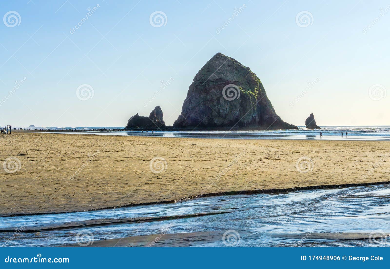 Haystack Rock Monolith stock photo. Image of shoreline - 174948906
