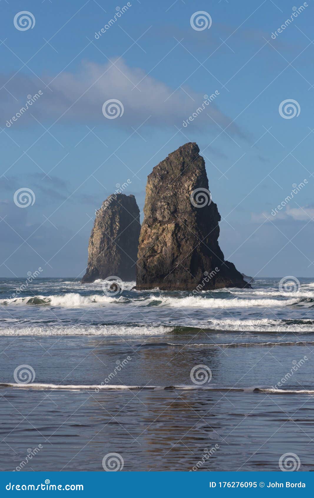 Haystack Rock in the Morning Sun Stock Image - Image of sand, peaceful ...