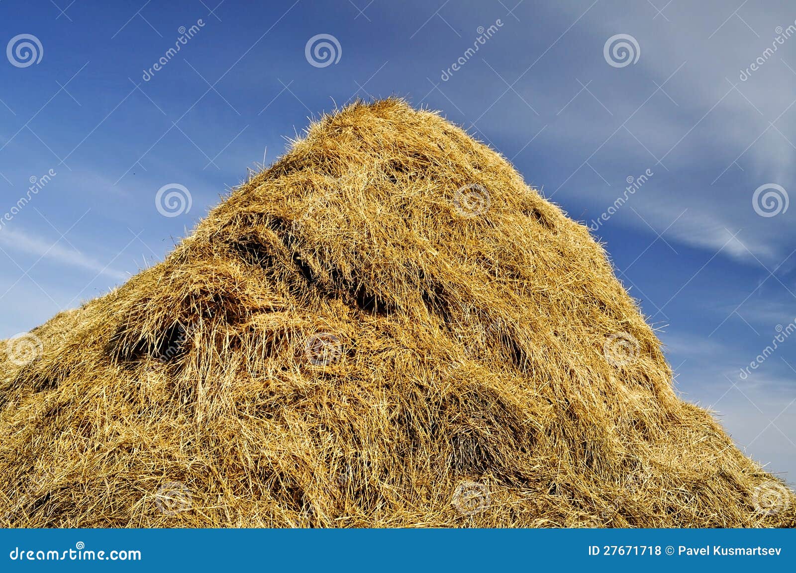 Haystacks Royalty Free Stock Photos - Image: 27671718