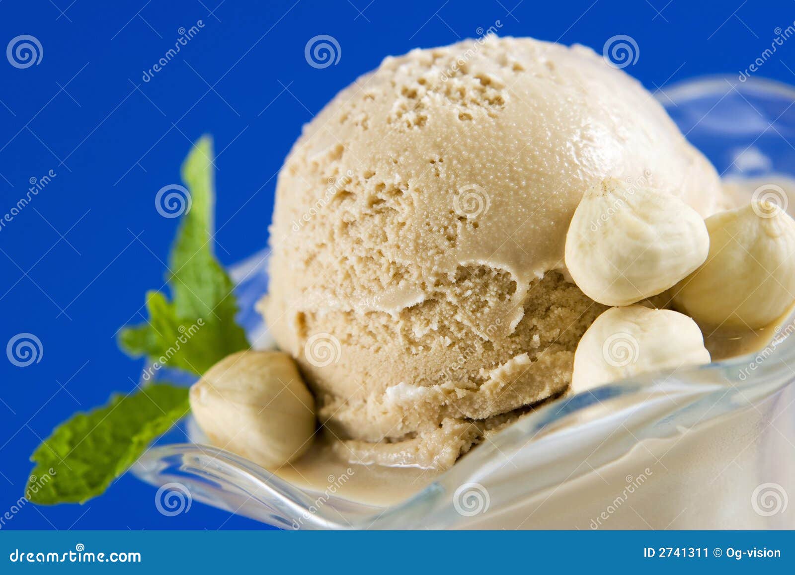 Hazelnut ice cream stock image. Image of glass, delicious - 2741311