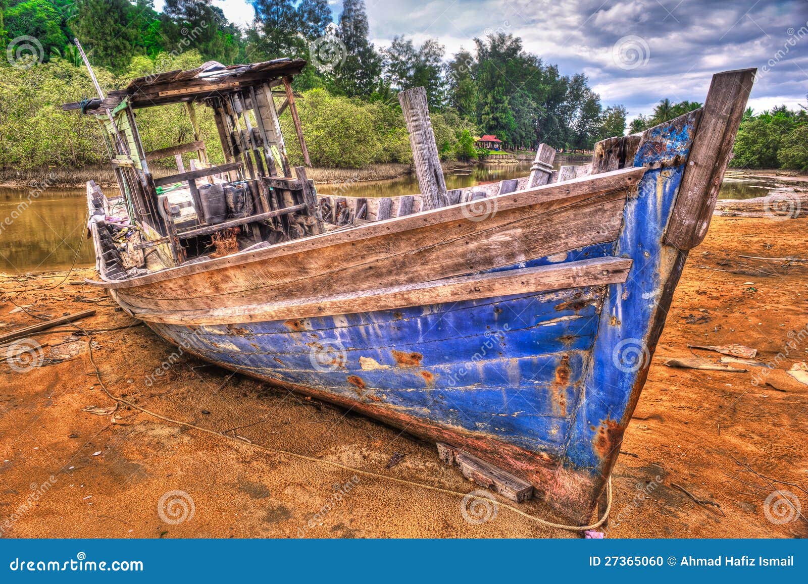 HDR Abandoned Fisherman Boat Stock Photo - Image of abandoned ...