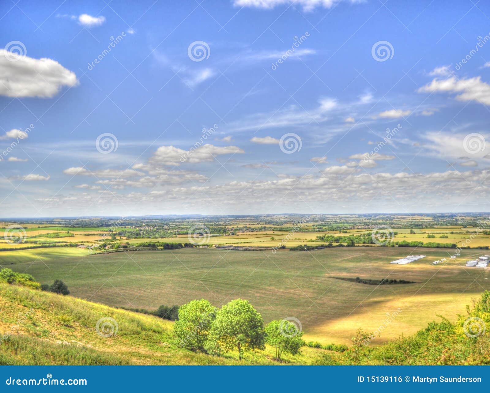 HDR of Dunstable Downs stock photo. Image of downs, rural - 15139116