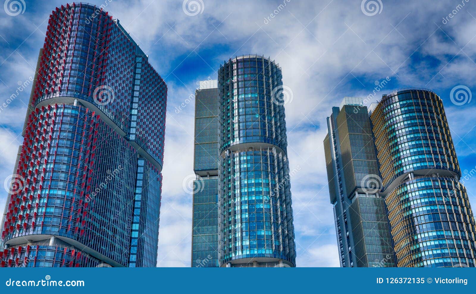 HDR las tres torres imagen de archivo. Imagen de aéreo - 126372135