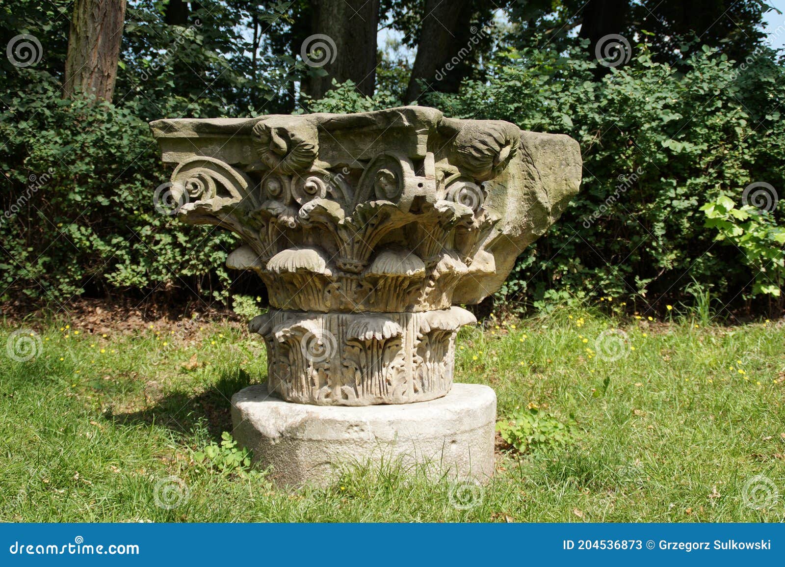 The Head of an Ancient Corinthian Column Stock Image - Image of ancient ...