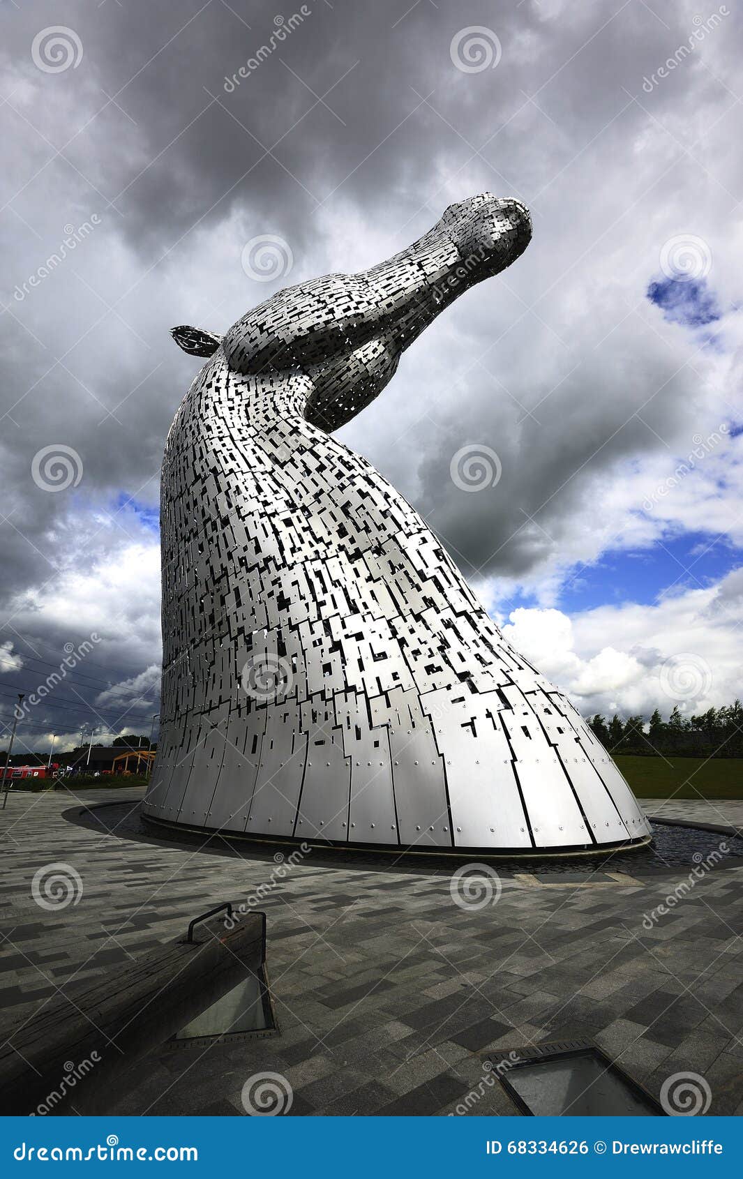 The head of the Kelpie editorial photo. Image of canal - 68334626
