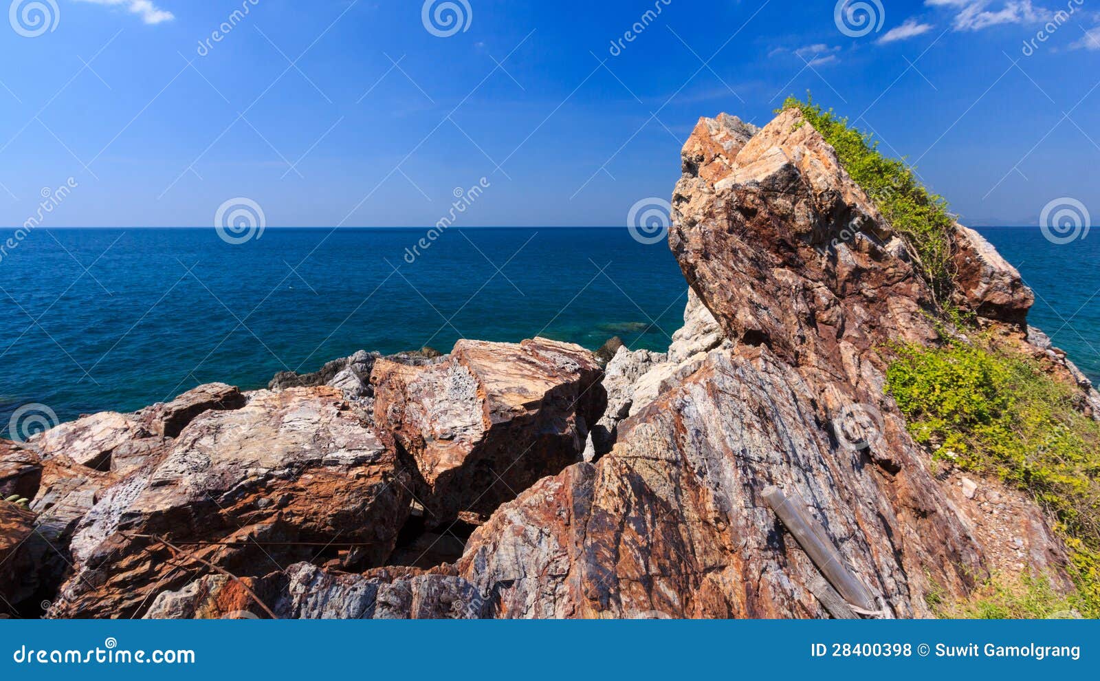 The head rock stock photo. Image of rugged, beauty, coast - 28400398