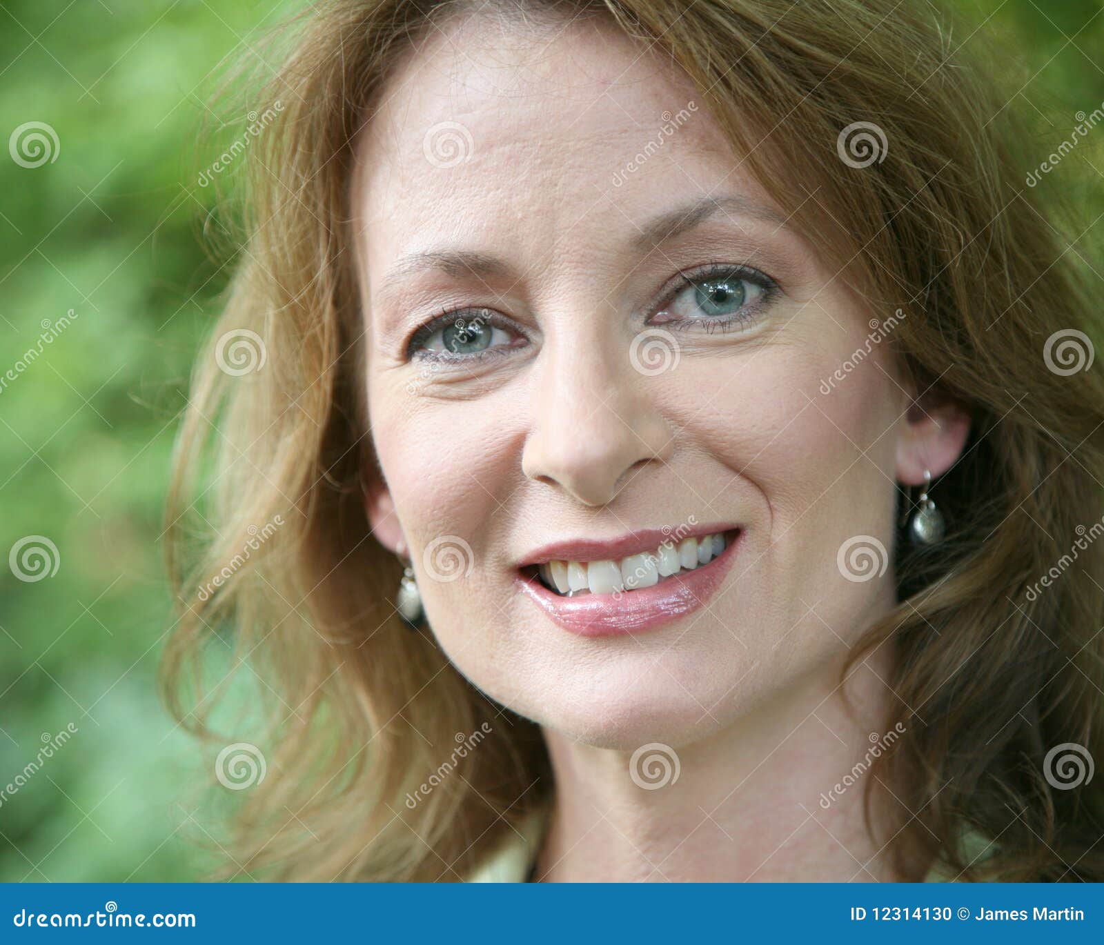 Head Shot of a Middle Aged Woman Stock Photo - Image of success, person ...