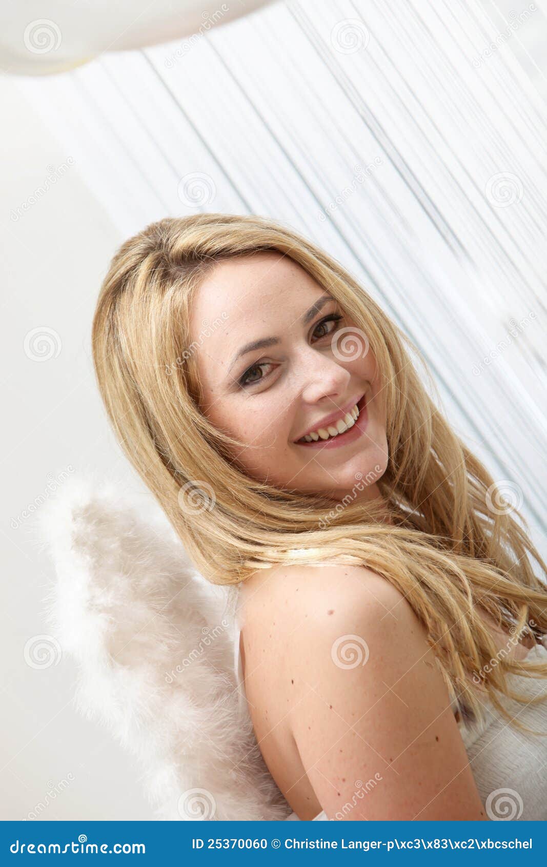 Head and Shoulders of an Angel Stock Photo - Image of christianity ...