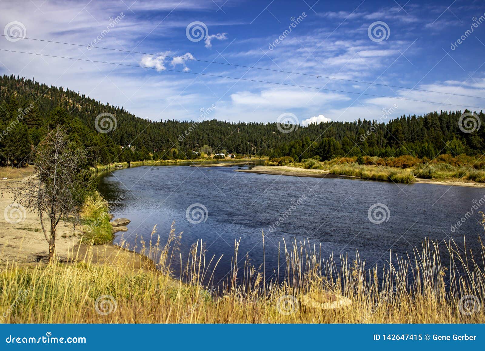 Heading Toward McCall editorial image. Image of nature - 142647415