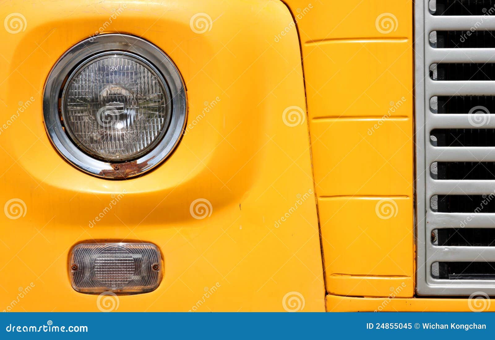 Headlamp of school bus stock image. Image of chrome, lamp - 24855045