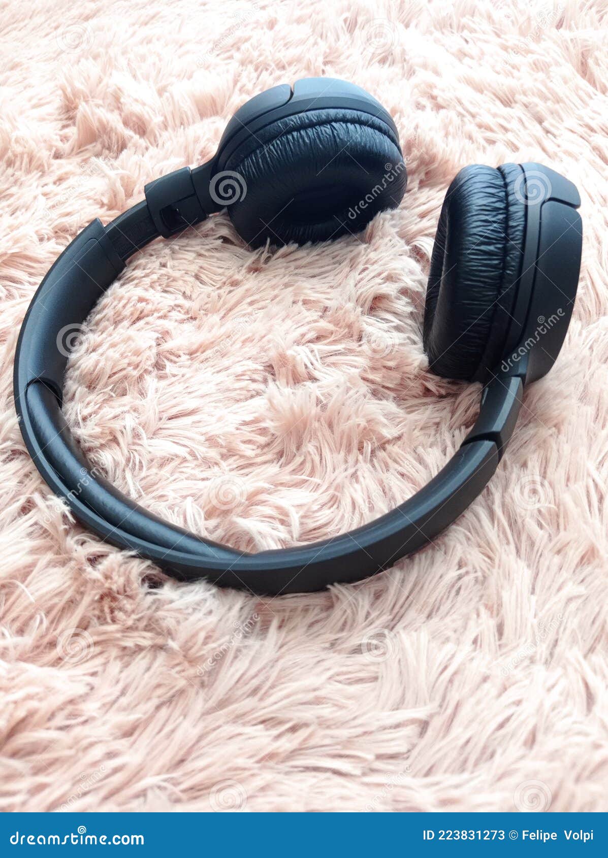 Headphone Texture Luminosidade Music Stock Image - Image of texture ...