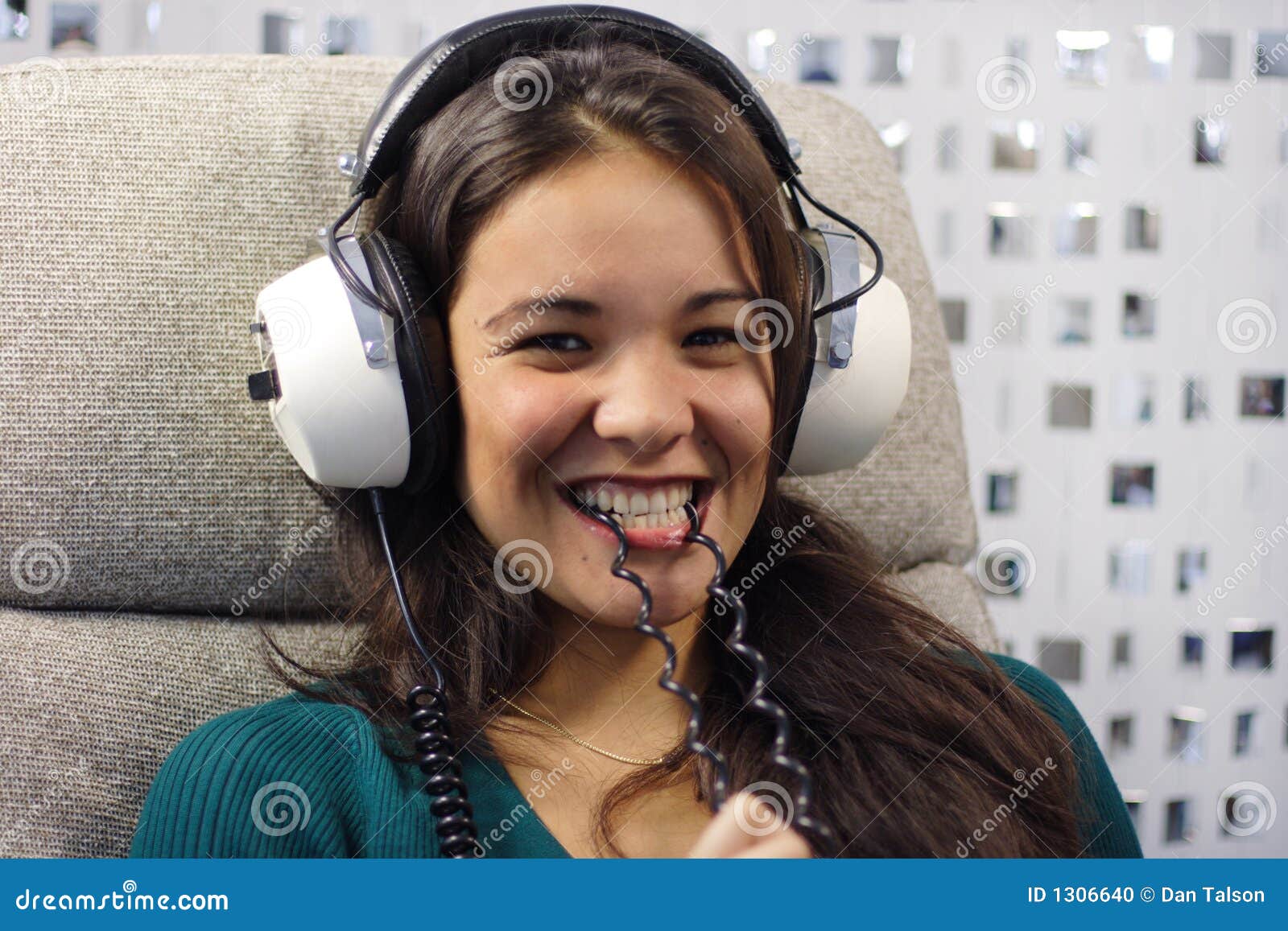Headphone woman stock photo. Image of inviting, enjoyment - 1306640