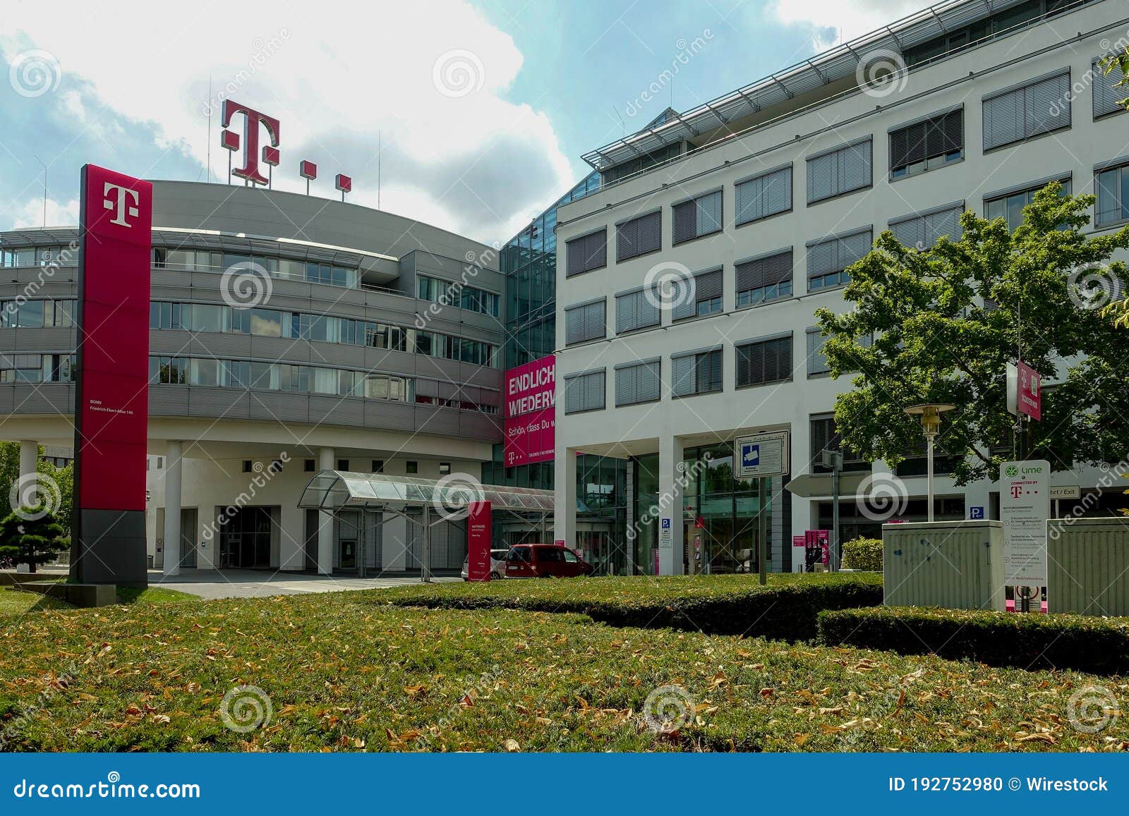 Headquarters of the Deutsche Telekom Editorial Image - Image of mobile ...