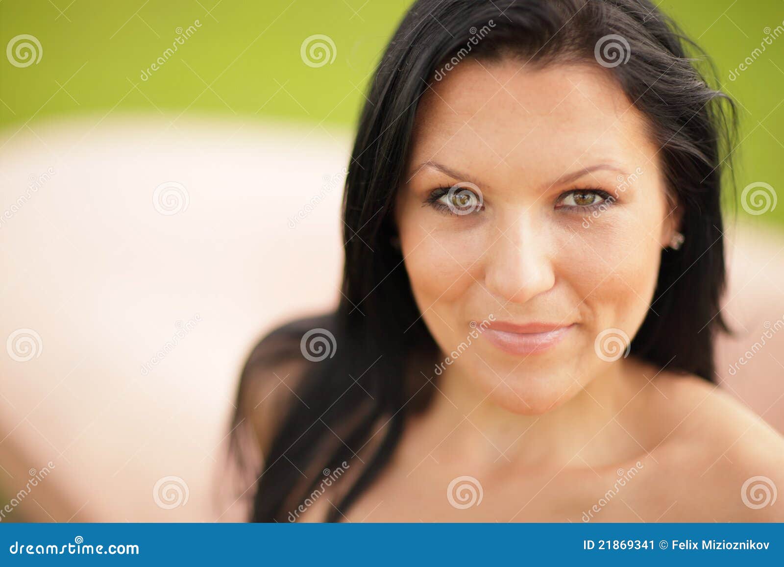 Headshot of a Beautiful Woman Stock Image - Image of modern, outside ...
