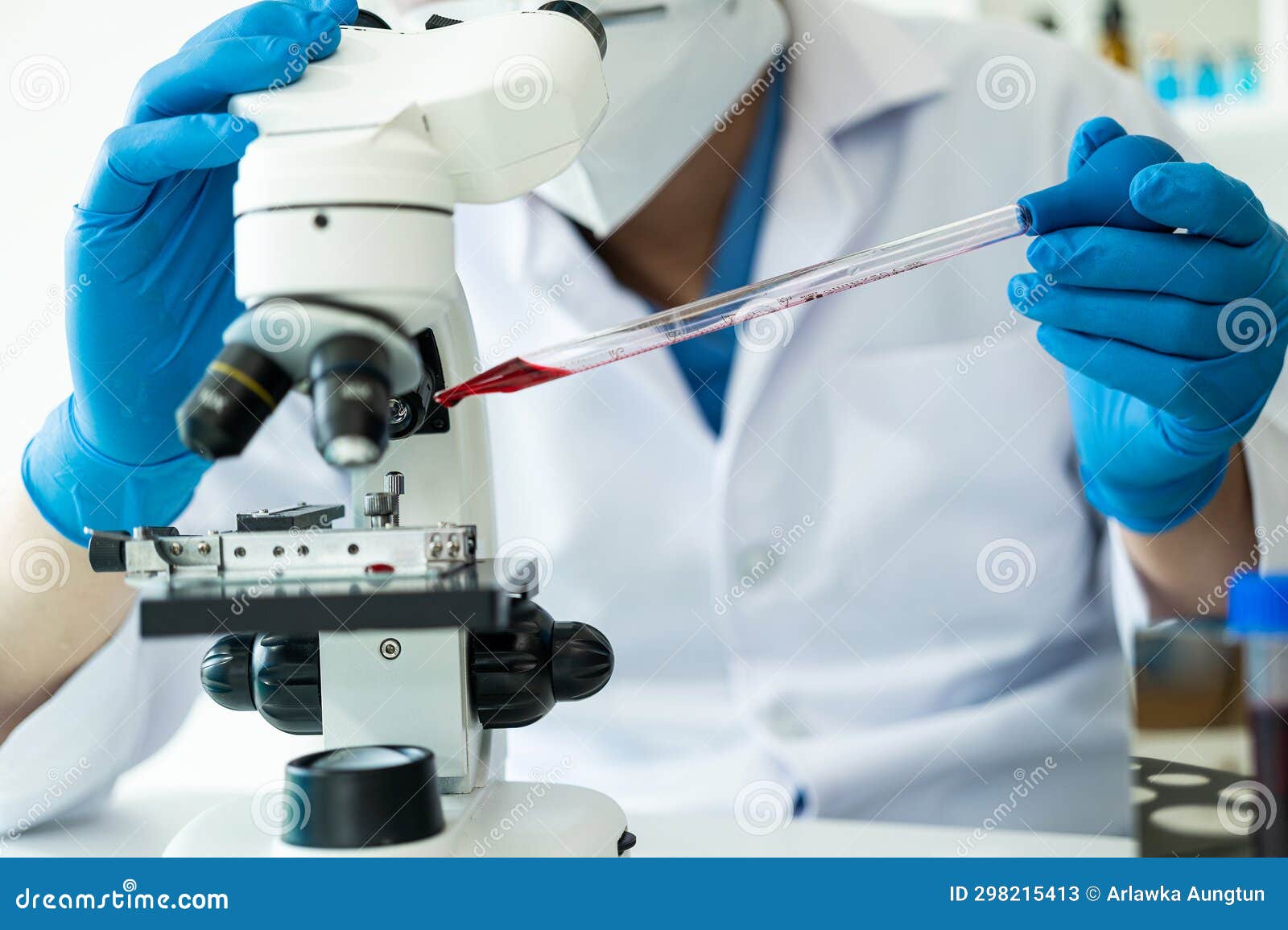 Healthcare Researchers Working in Life Science Laboratories Also Work ...