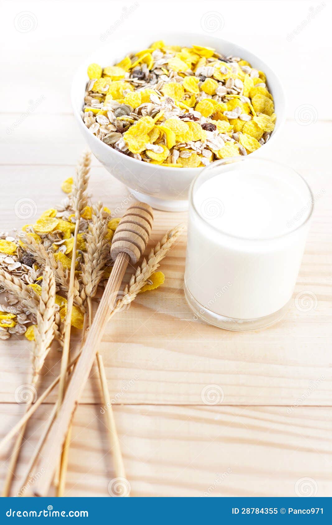 Healthy Breakfast with Milk Stock Image - Image of cereals, vegetarian ...