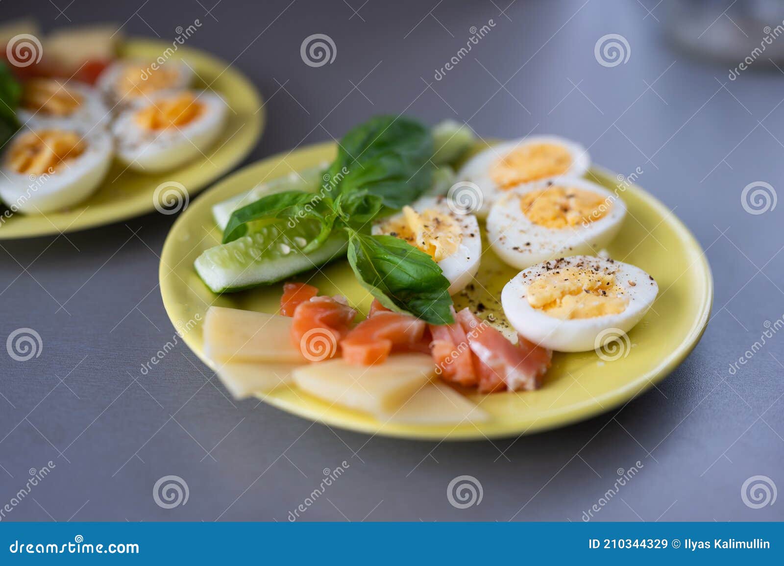 Healthy Breakfast on a Plate Stock Image - Image of salad, gray: 210344329