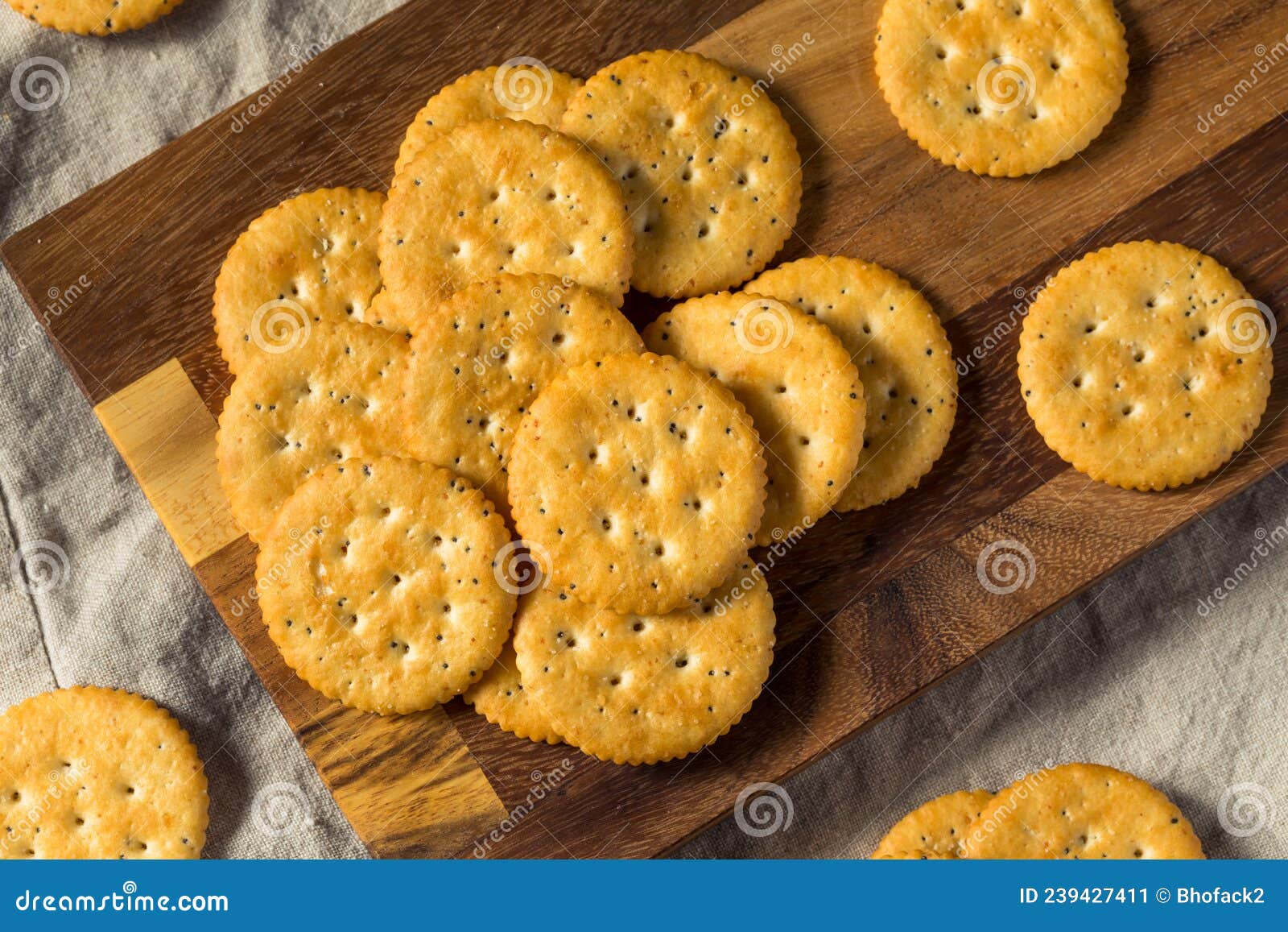 Healthy Brown Round Whole Wheat Crackers Stock Image - Image of wheat ...