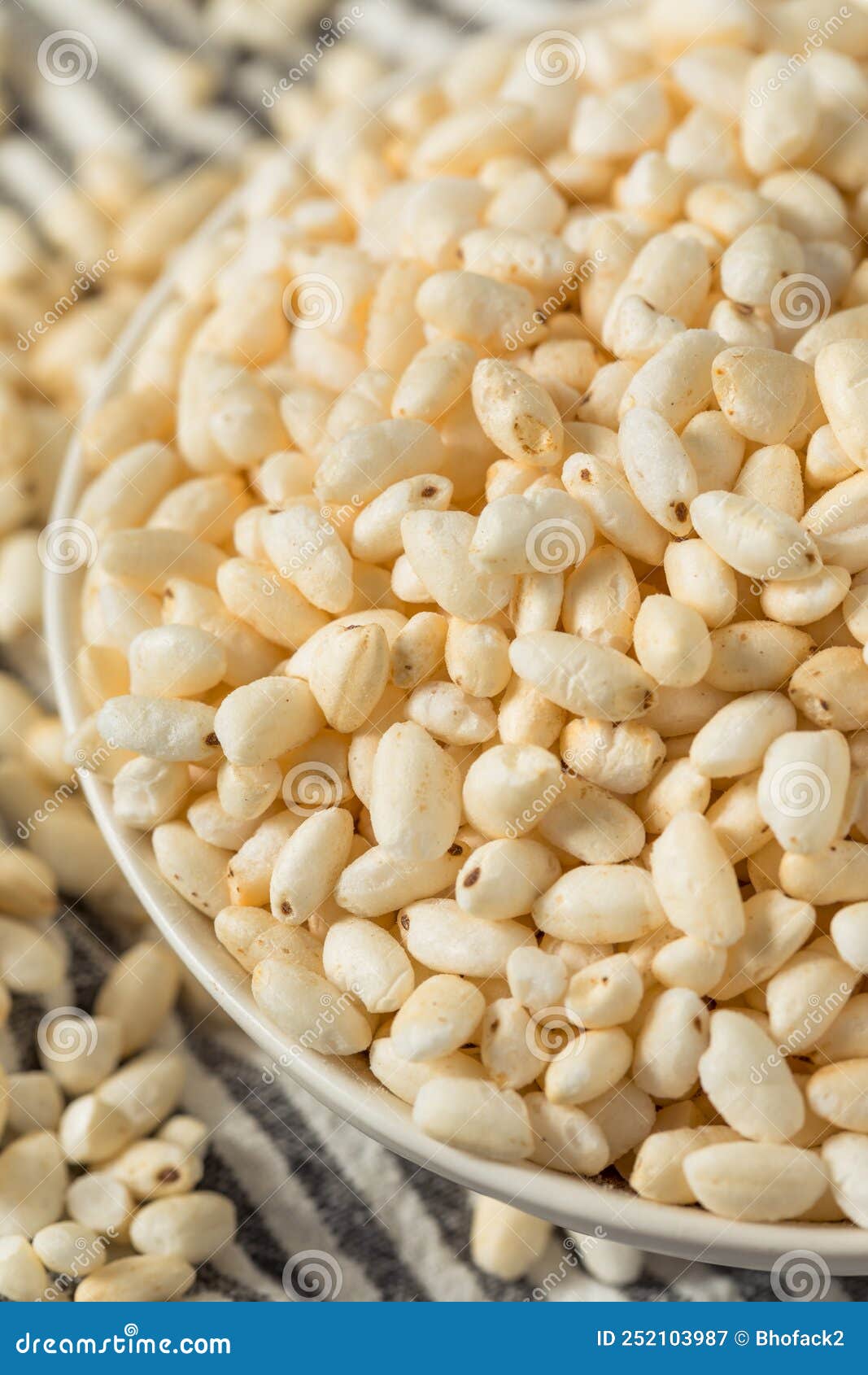 Healthy Korean Crispy Rice Snack Stock Image - Image of rice, dessert ...