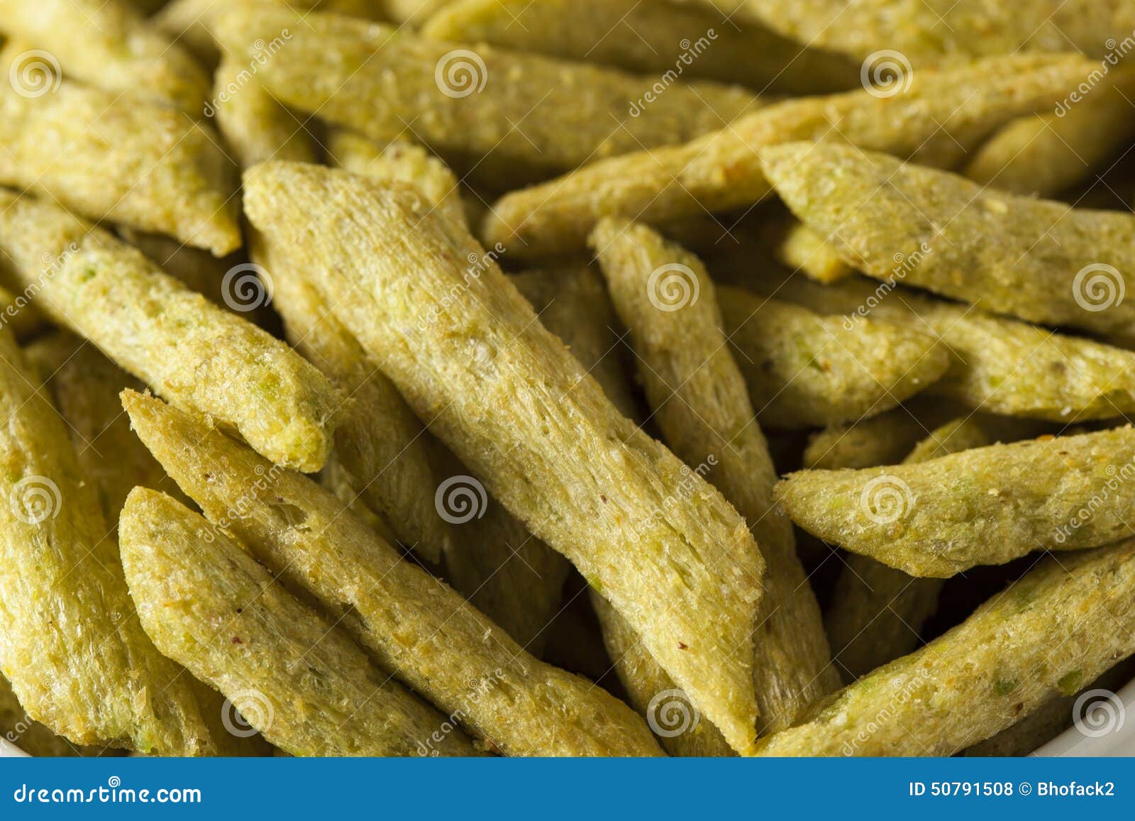 Healthy Organic Snap Pea Chips Stock Photo - Image of vegetables, peas ...