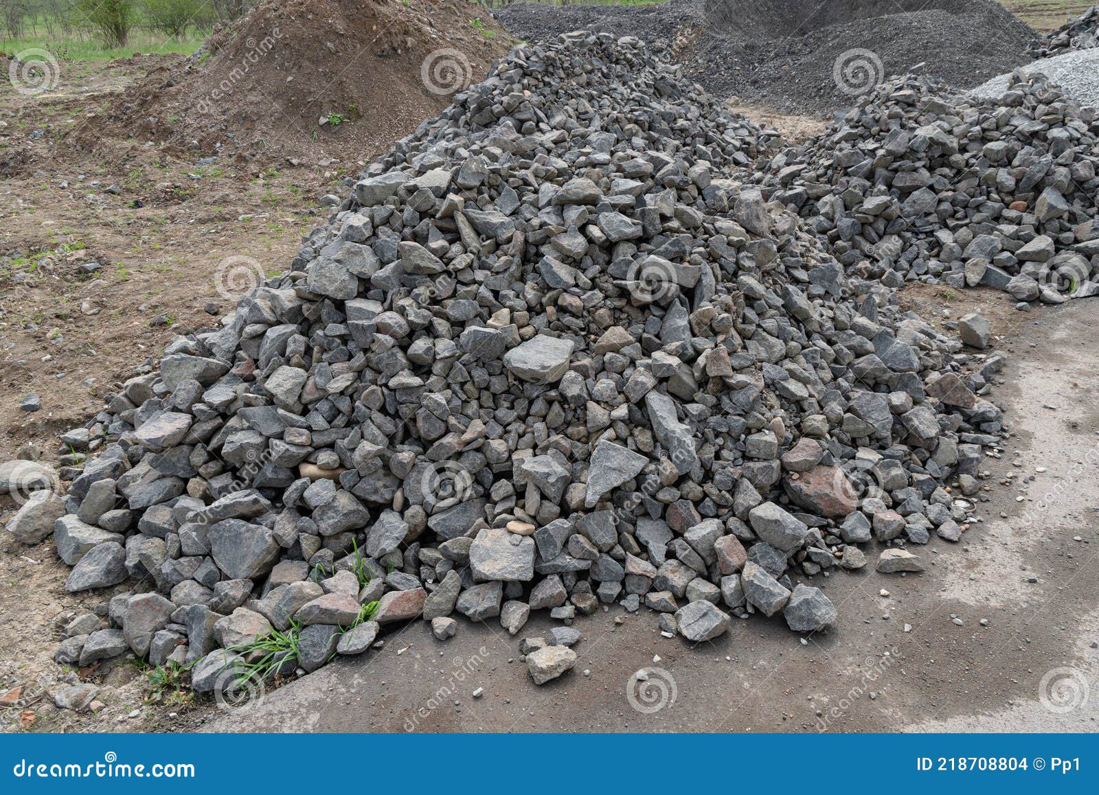 A Pile Of Stone Paving Slabs For Paving The Pedestrian Sidewalk Royalty ...