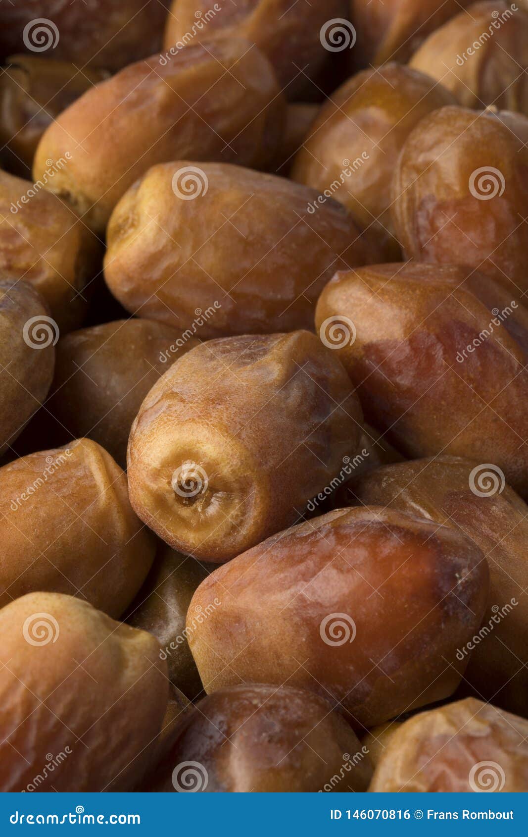 Zahedi Iranian Dates Date-palm Fruit Semi-dry Date Food Irani Datepalms ...