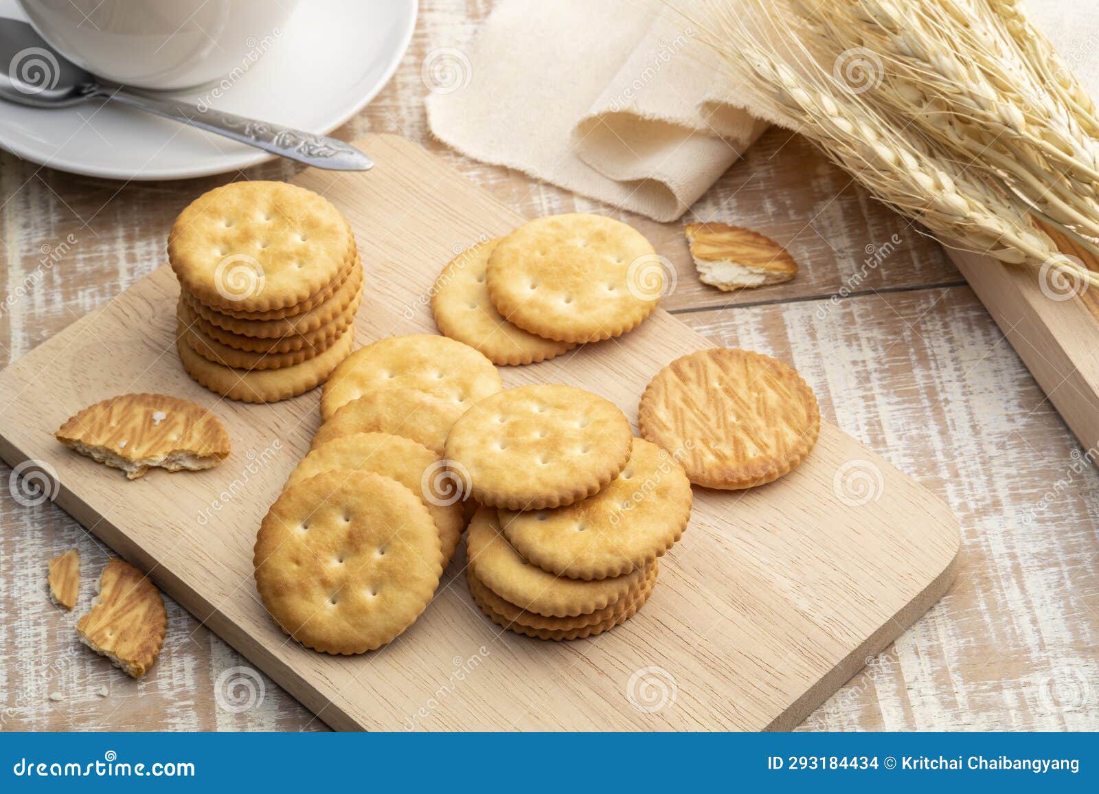 Heap of Dry Thin Crispy Crackers on Cutting Board Stock Photo - Image ...