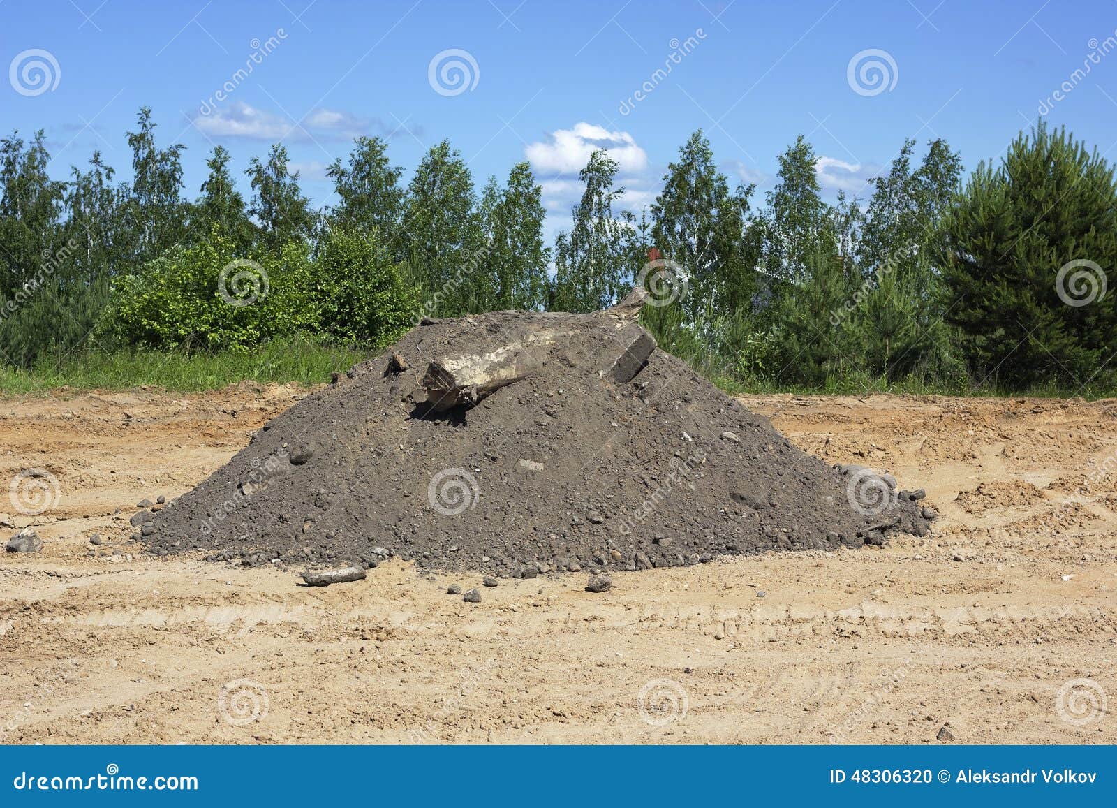 Heap of the earth stock photo. Image of dirty, earth - 48306320