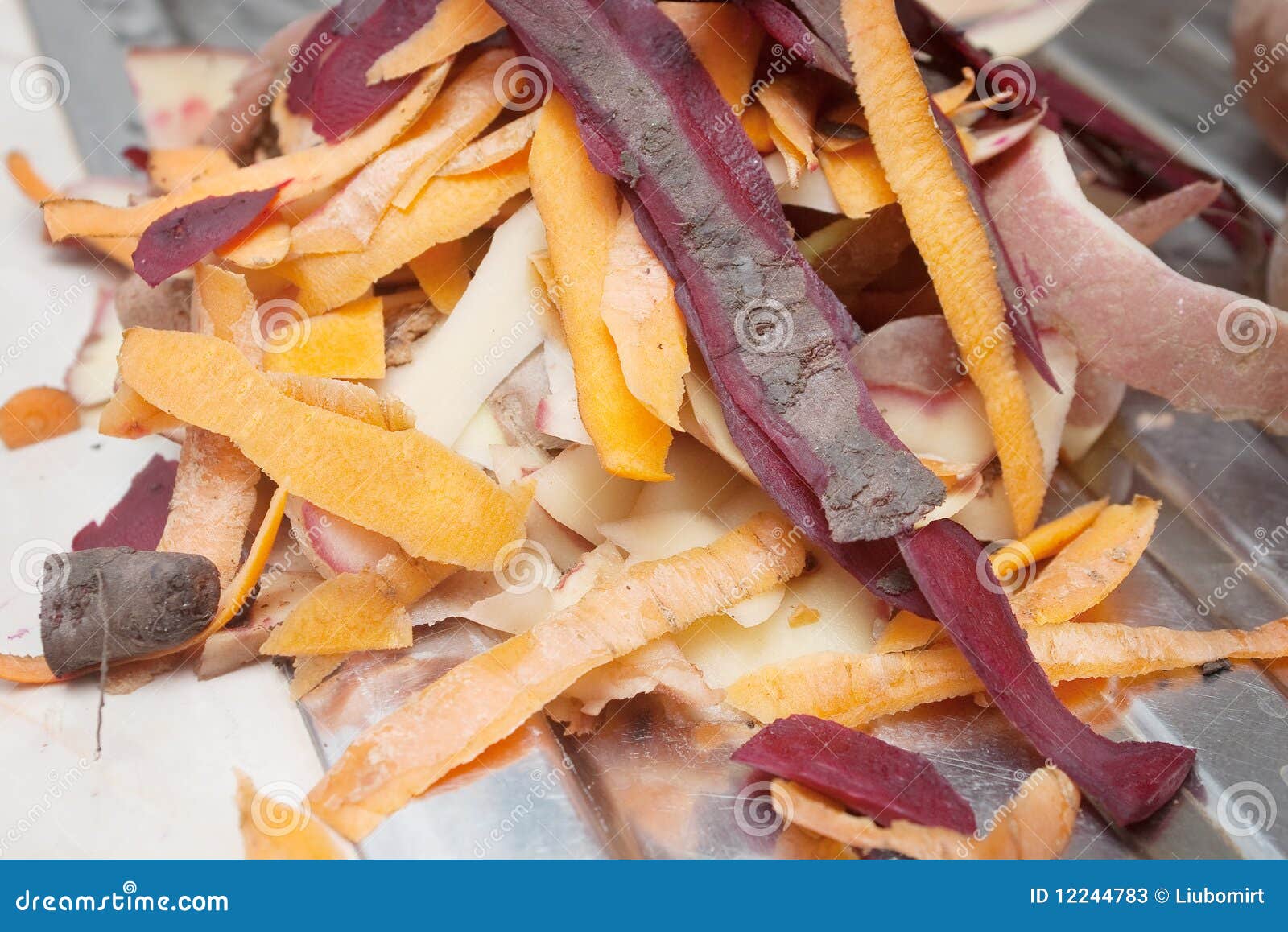 Heap of Peeled Vegetables Skin Stock Image - Image of yellow, potato ...