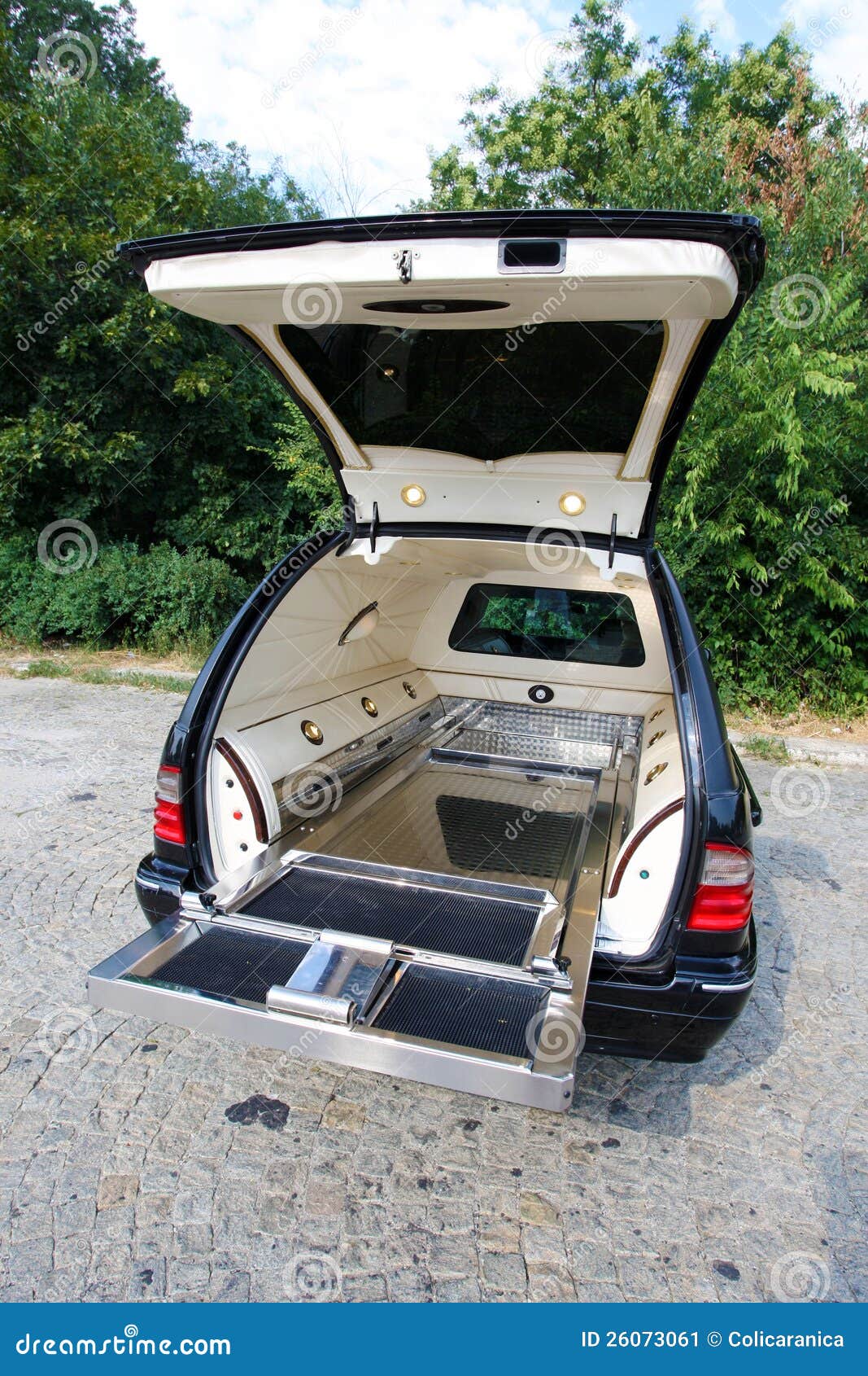 Hearse stock image. Image of transport, hearse, grave - 26073061