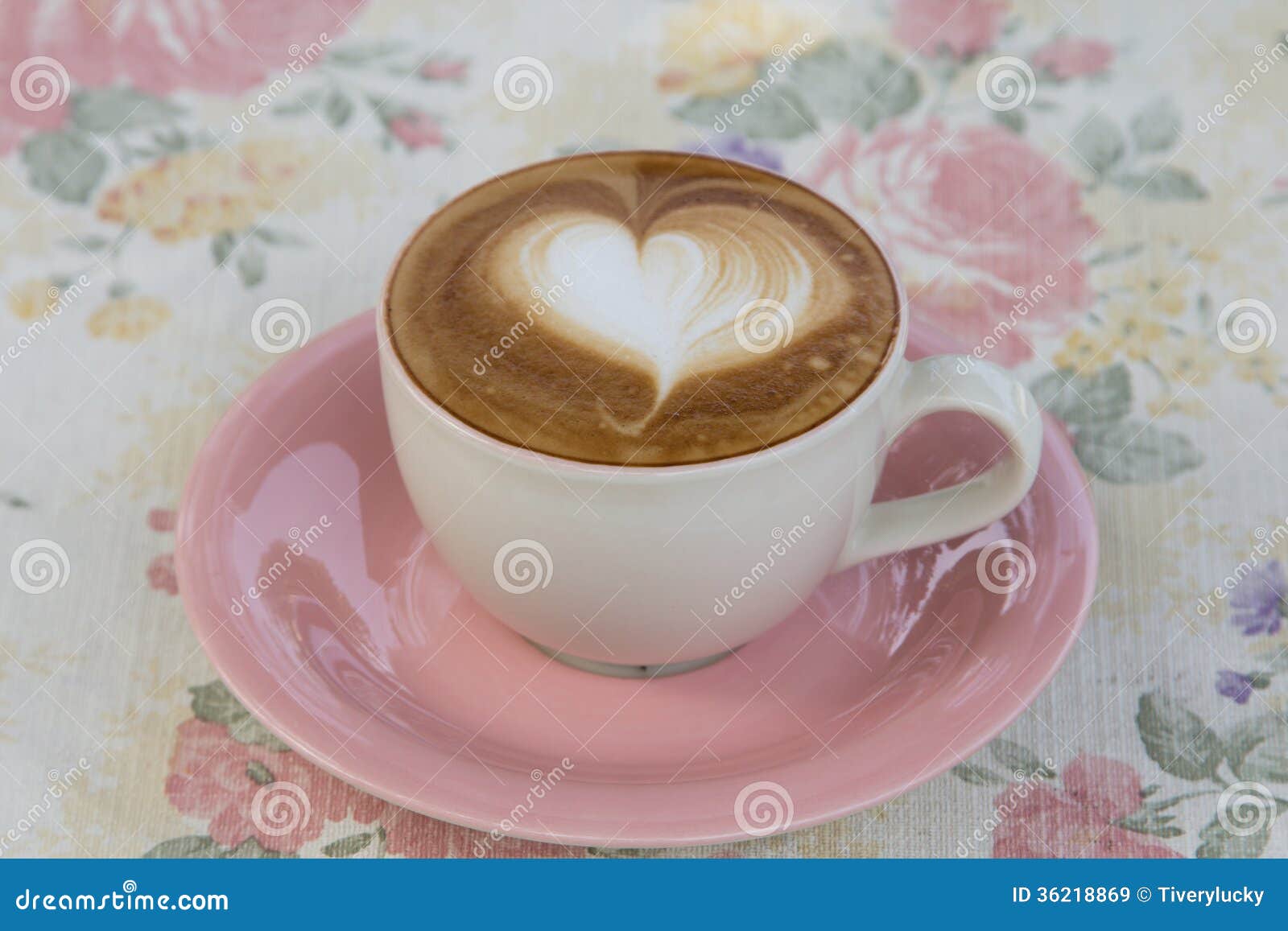 Heart art on coffee stock image. Image of break, drink - 36218869