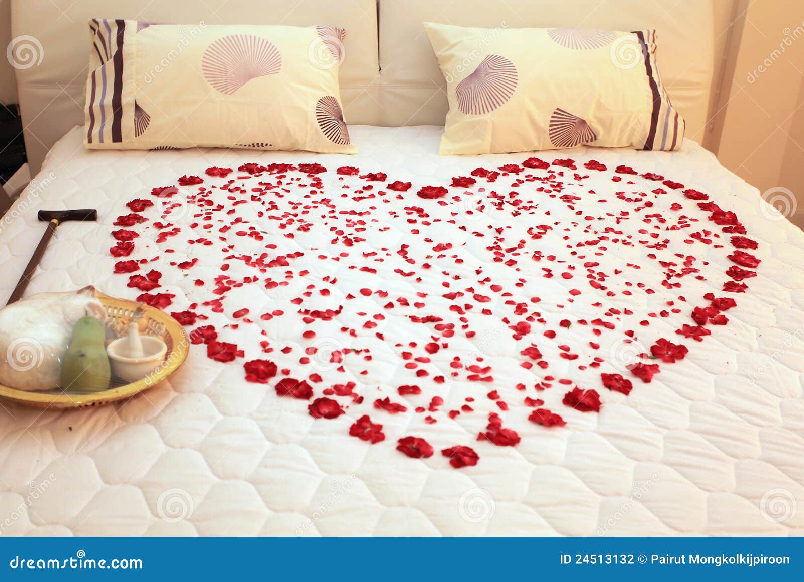 Heart on a bed stock photo. Image of heart, petals, valentines - 24513132