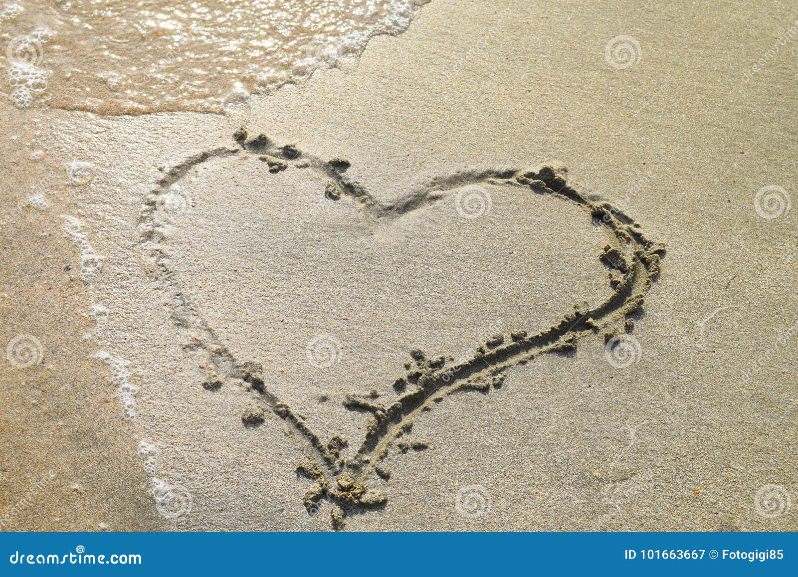 Heart Drawn on the Beach Sand Stock Image - Image of bathes, beauty ...